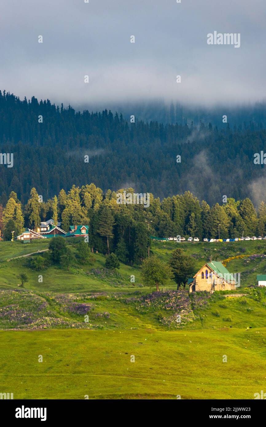 Gulmarg ski resort hi-res stock photography and images - Alamy