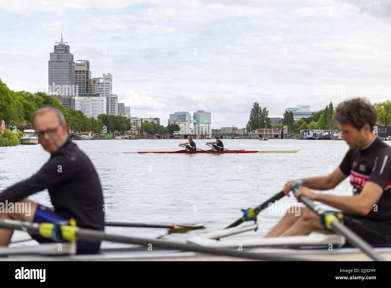 2022-07-27 17:45:49 AMSTERDAM - Rowers of the Royal Amsterdamse Roei ...
