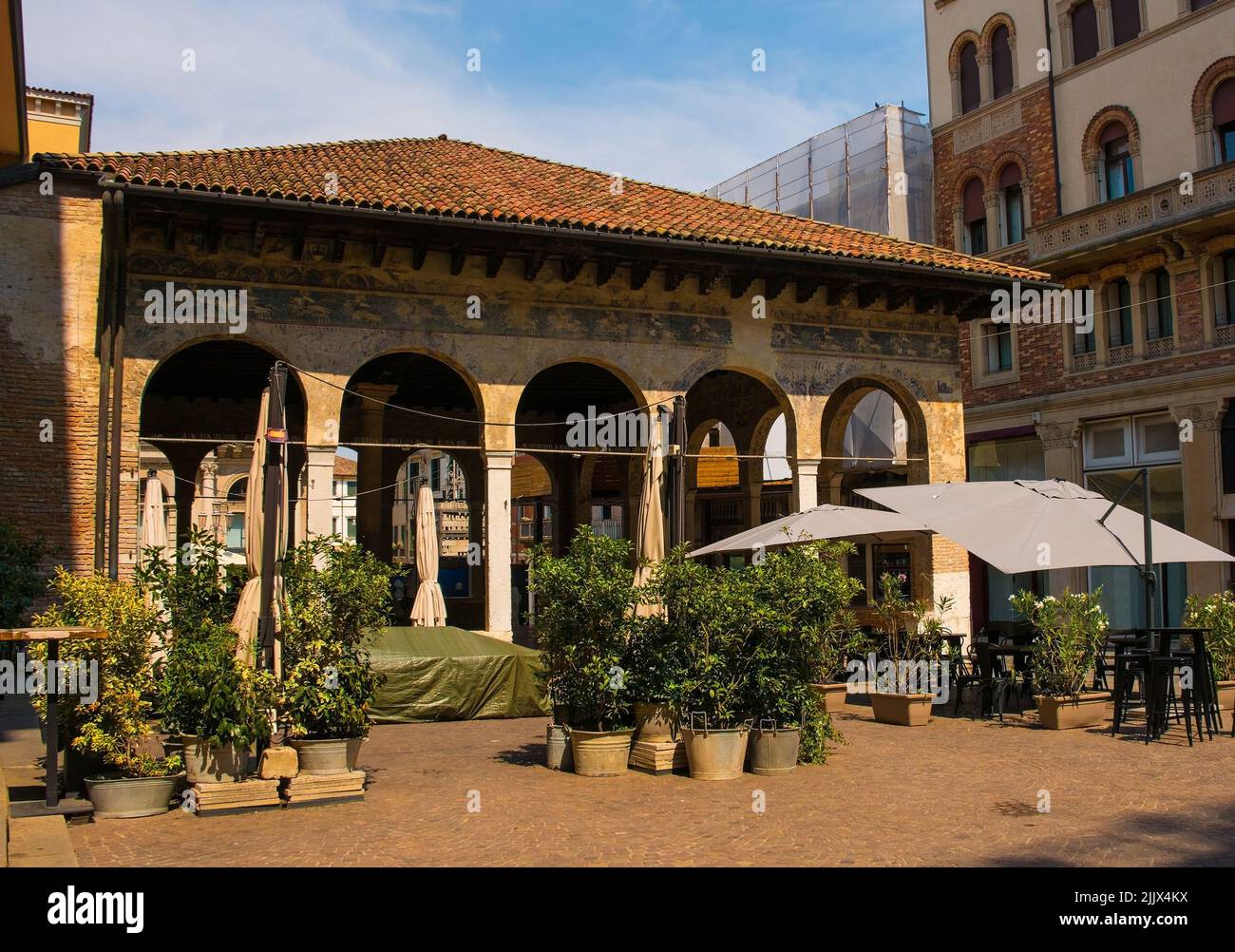 The medieval Loggia dei Cavalieri - a thirteenth century Byzantine ...