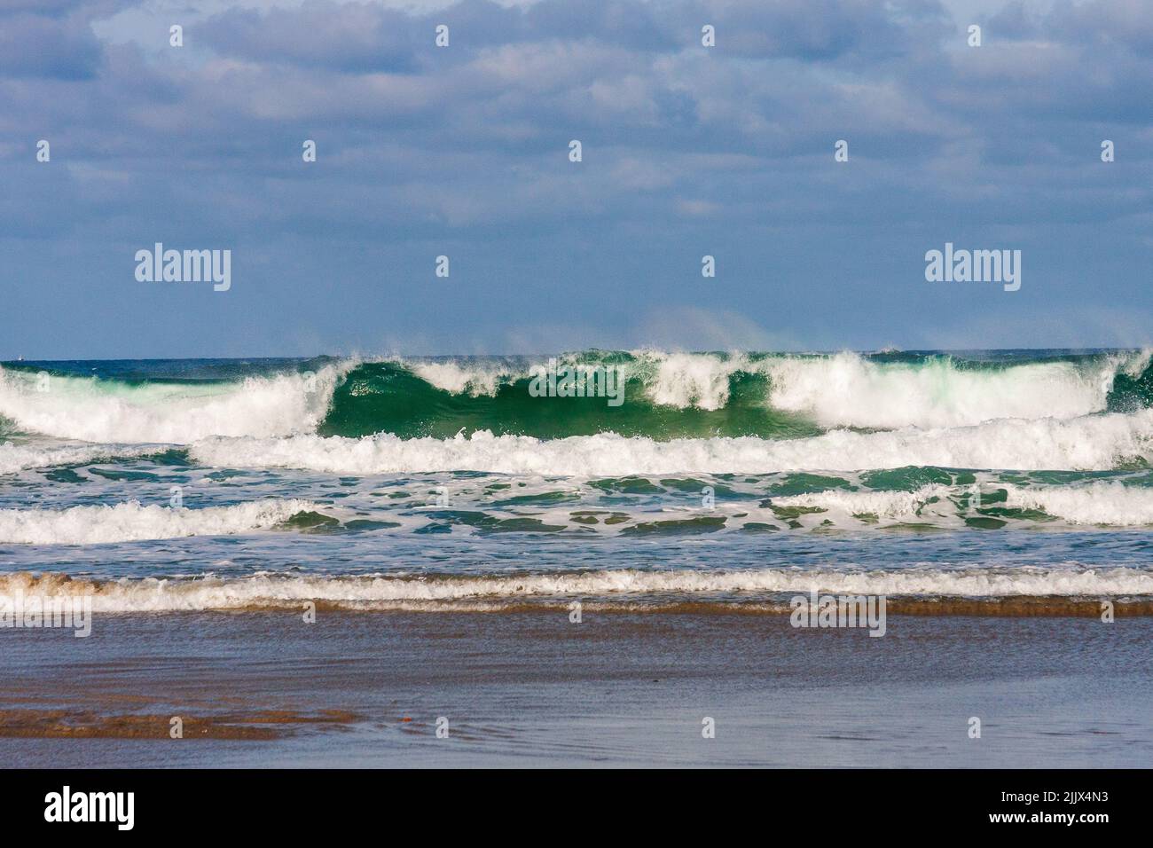 Foamy marine splash hi-res stock photography and images - Alamy