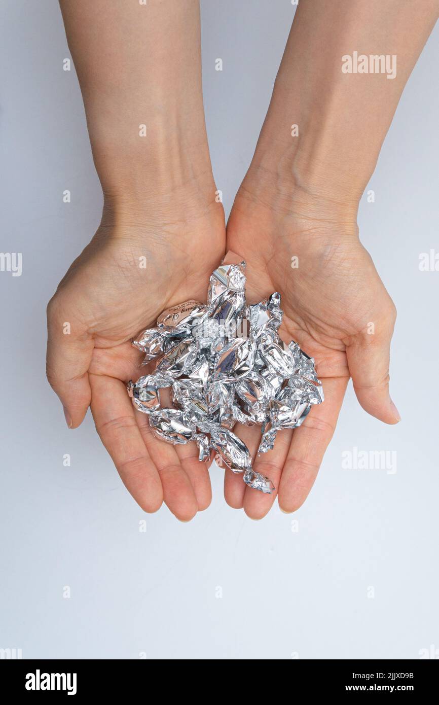 Silver shells hi-res stock photography and images - Alamy