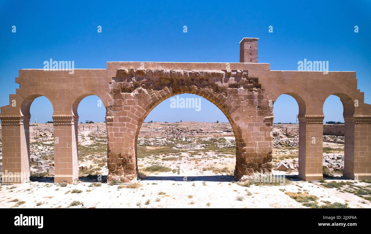 Arch ancient mesopotamia hi-res stock photography and images - Alamy