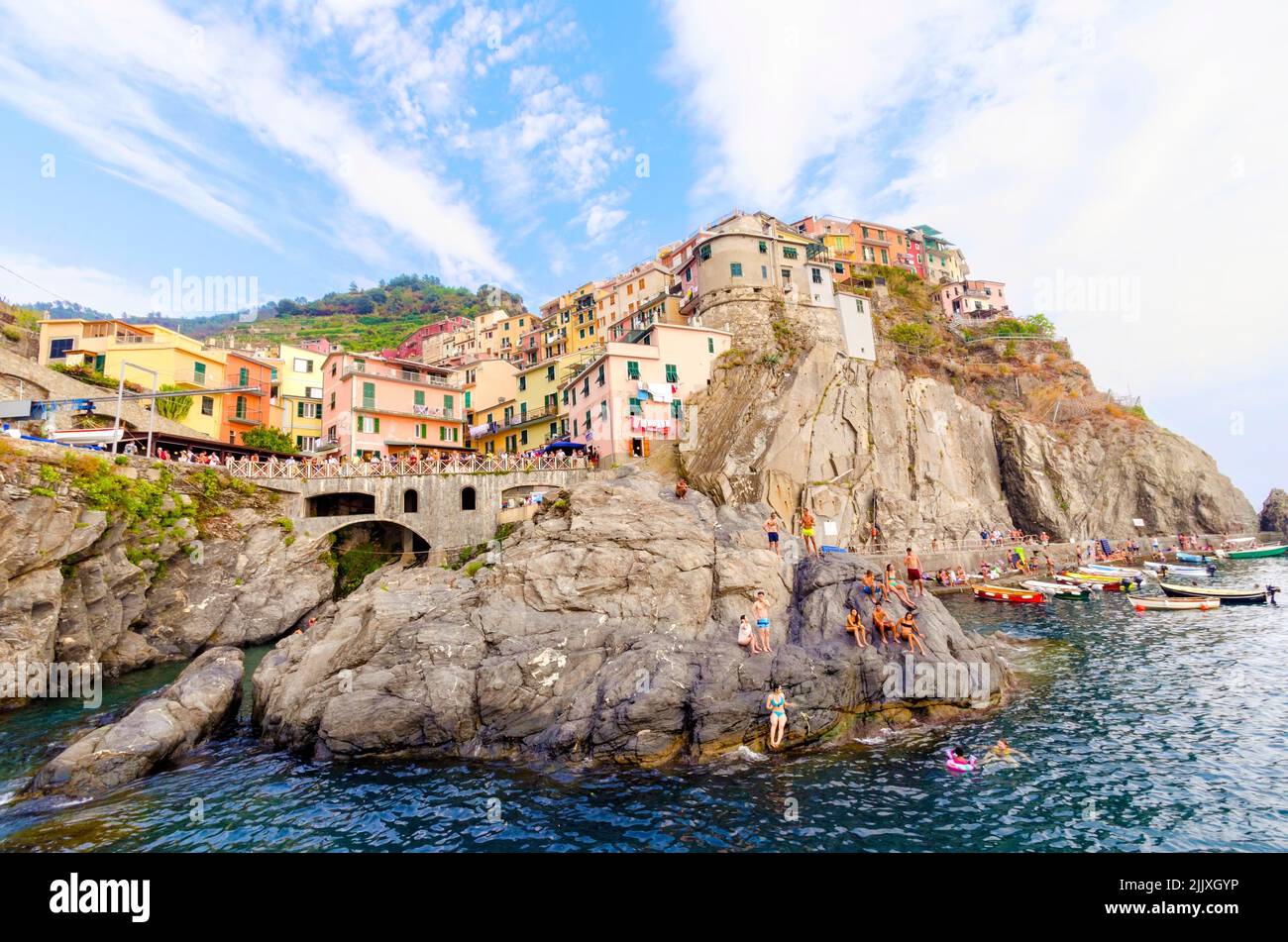 Manarola town, Riomaggiore, La Spezia province, Liguria, northern Italy ...