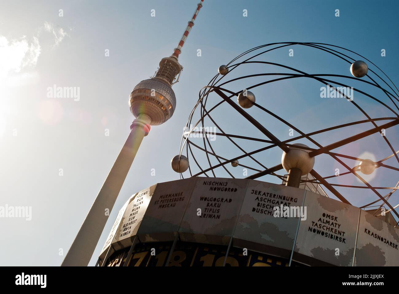 Berlin Alexanderplatz Television Tower Sundial Stock Photo - Alamy