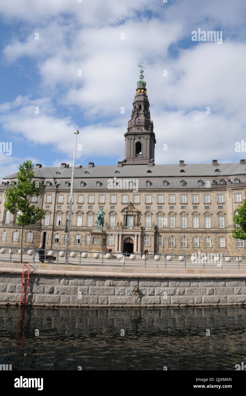 Danmark society hi-res stock photography and images - Alamy