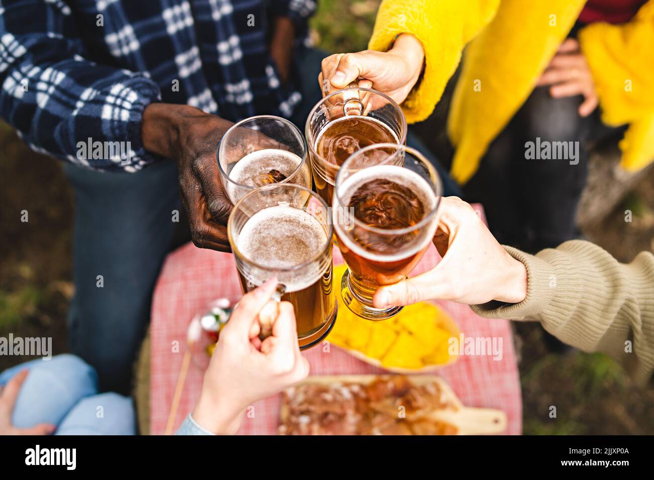 Group best friends holding hands hi-res stock photography and images ...