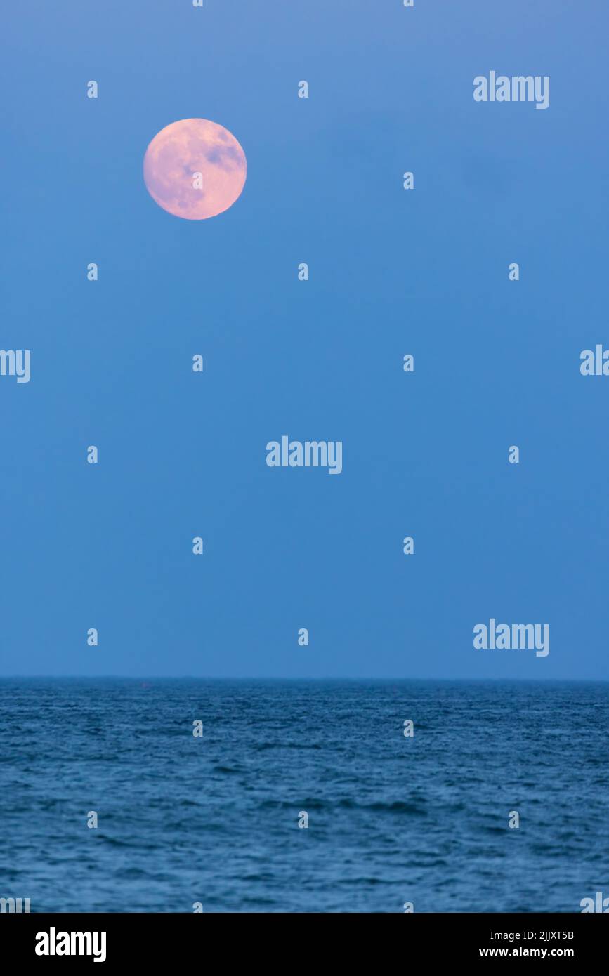 Full moon over Atlantic Ocean in Cape Cod, USA Stock Photo - Alamy
