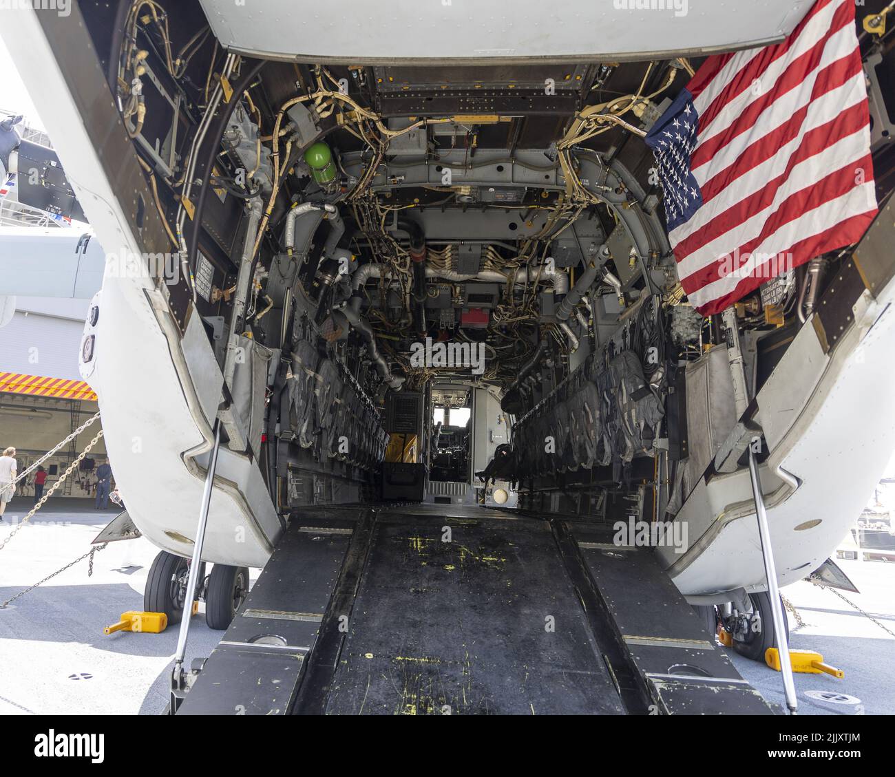 Amphibious support platforms hi-res stock photography and images - Alamy