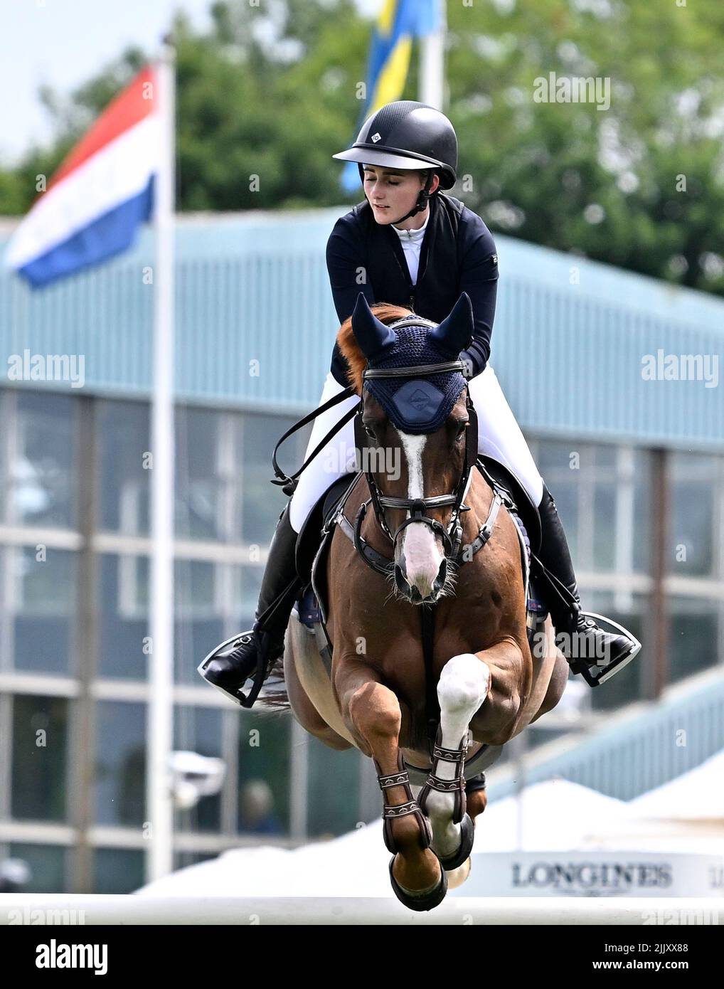 Jodie hall mcateer riding salt'n peppa hi-res stock photography and ...