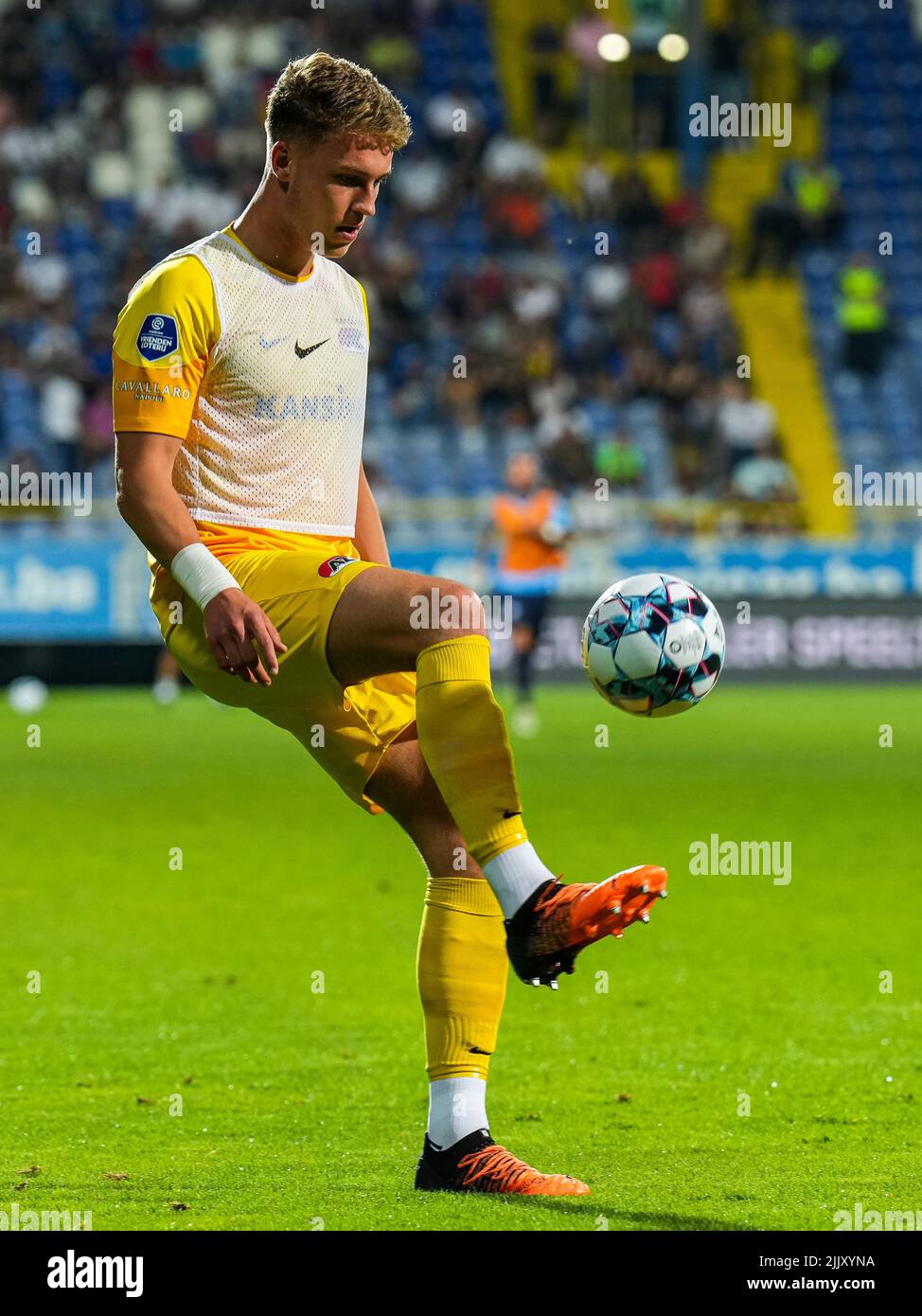 Goalkeeper sem westerveld hi-res stock photography and images - Alamy