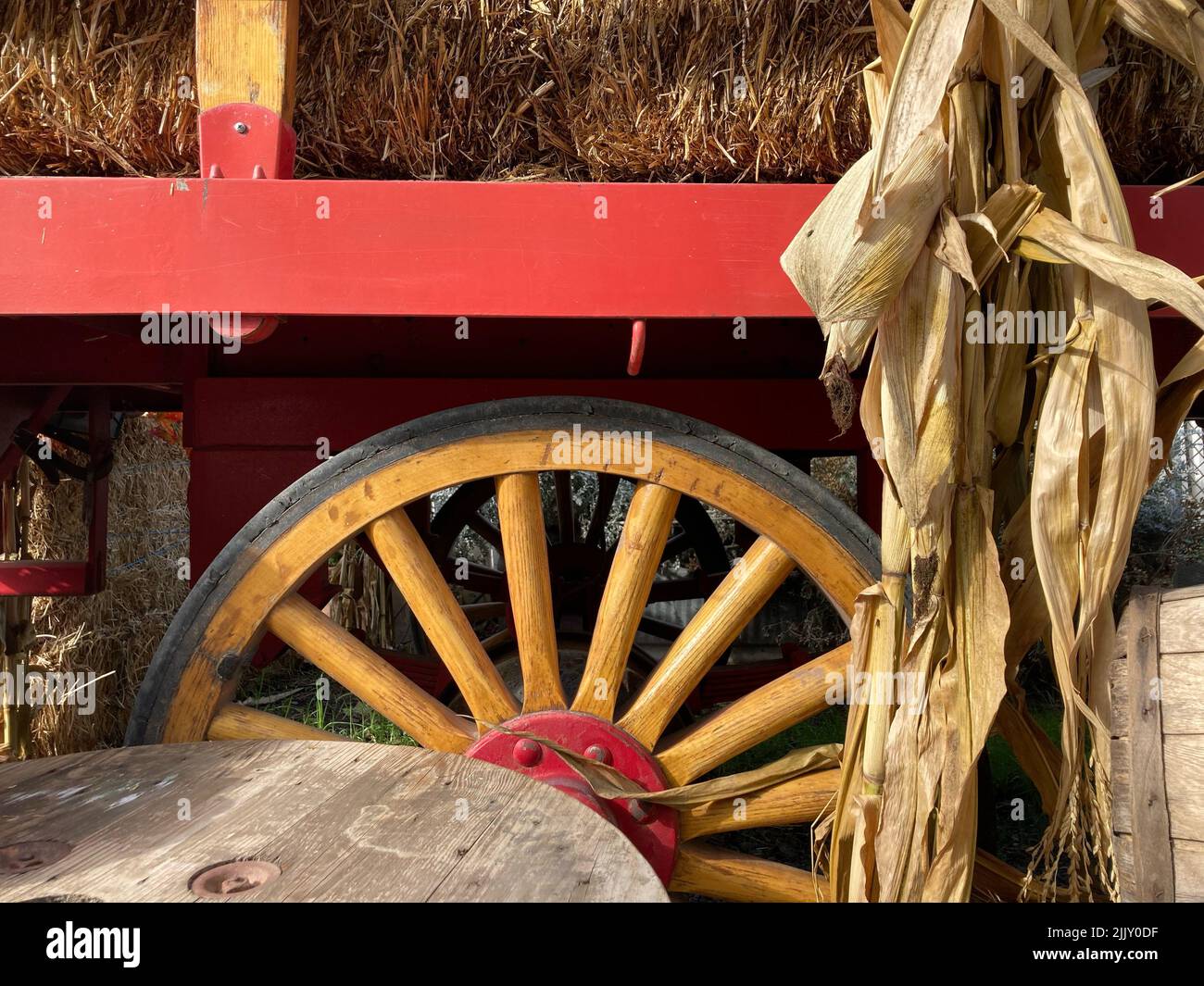 Vintage hay ride cart on a farm Stock Photo - Alamy