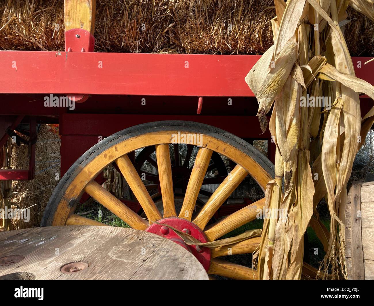 Vintage hay ride cart on a farm Stock Photo - Alamy