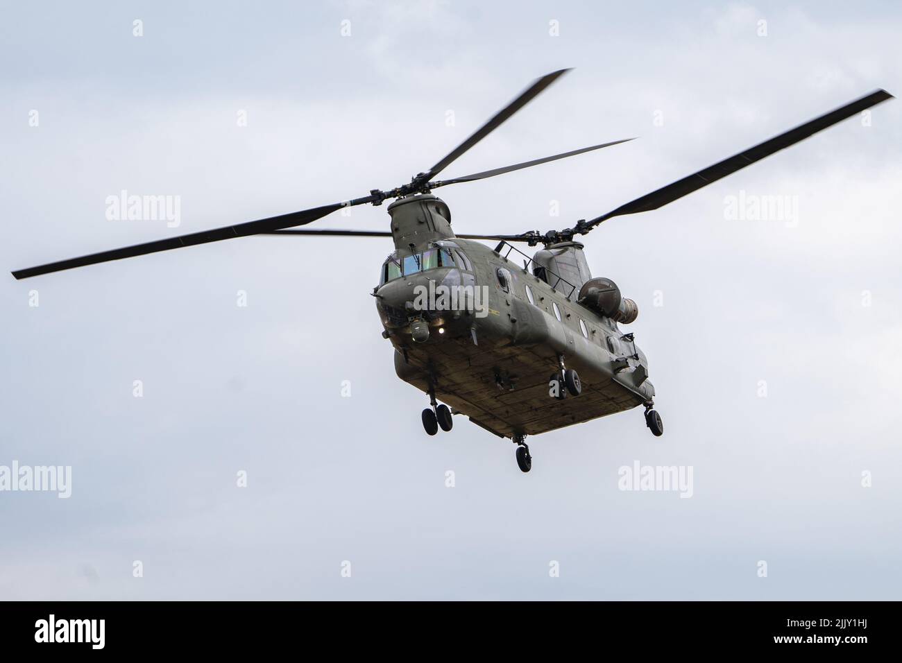 RAF Chinook Farnborough Airshow 2022 Stock Photo - Alamy
