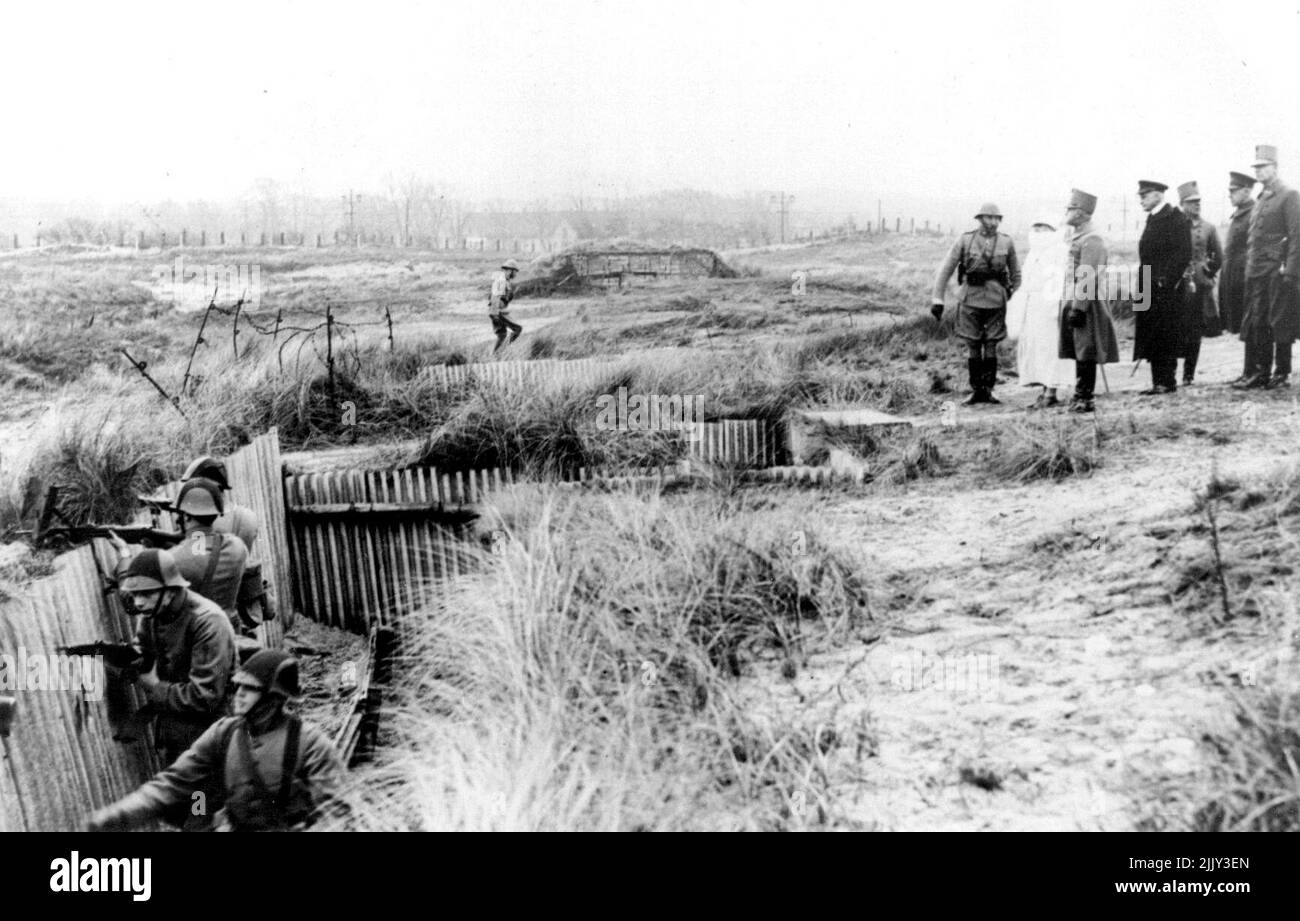 Dutch army in world war ii hi-res stock photography and images - Alamy