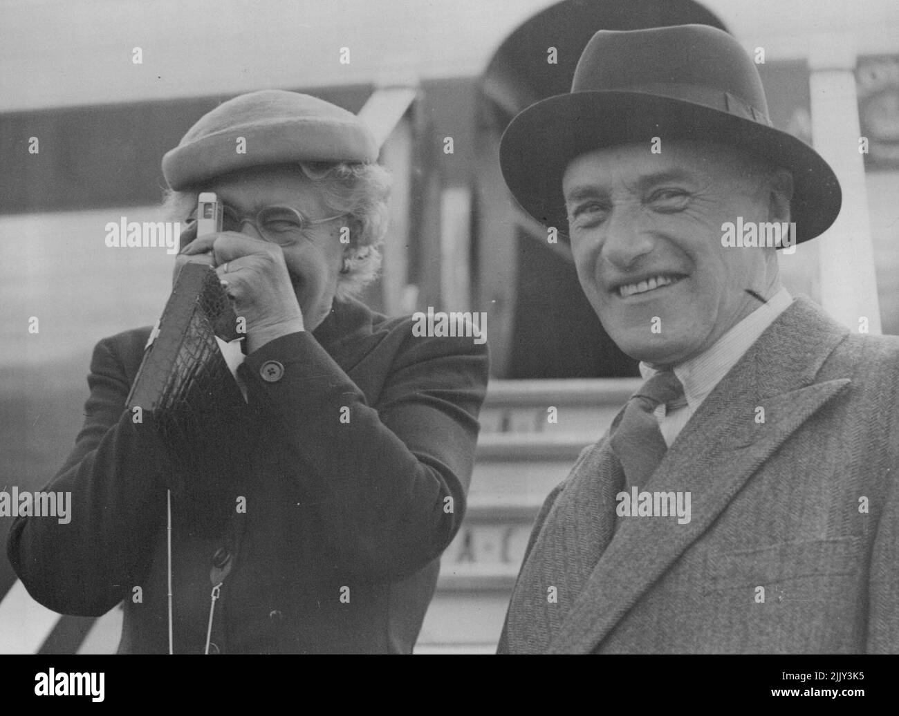 Lord And Lady Swinton Off On Commonwealth Tour -- Turning the tables on ...