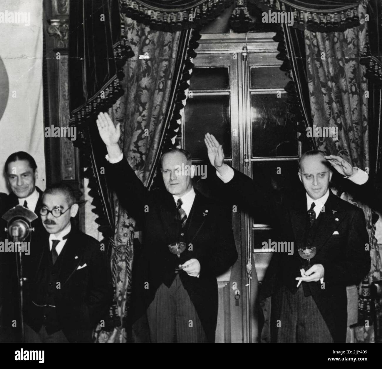 Major general ott hi-res stock photography and images - Alamy