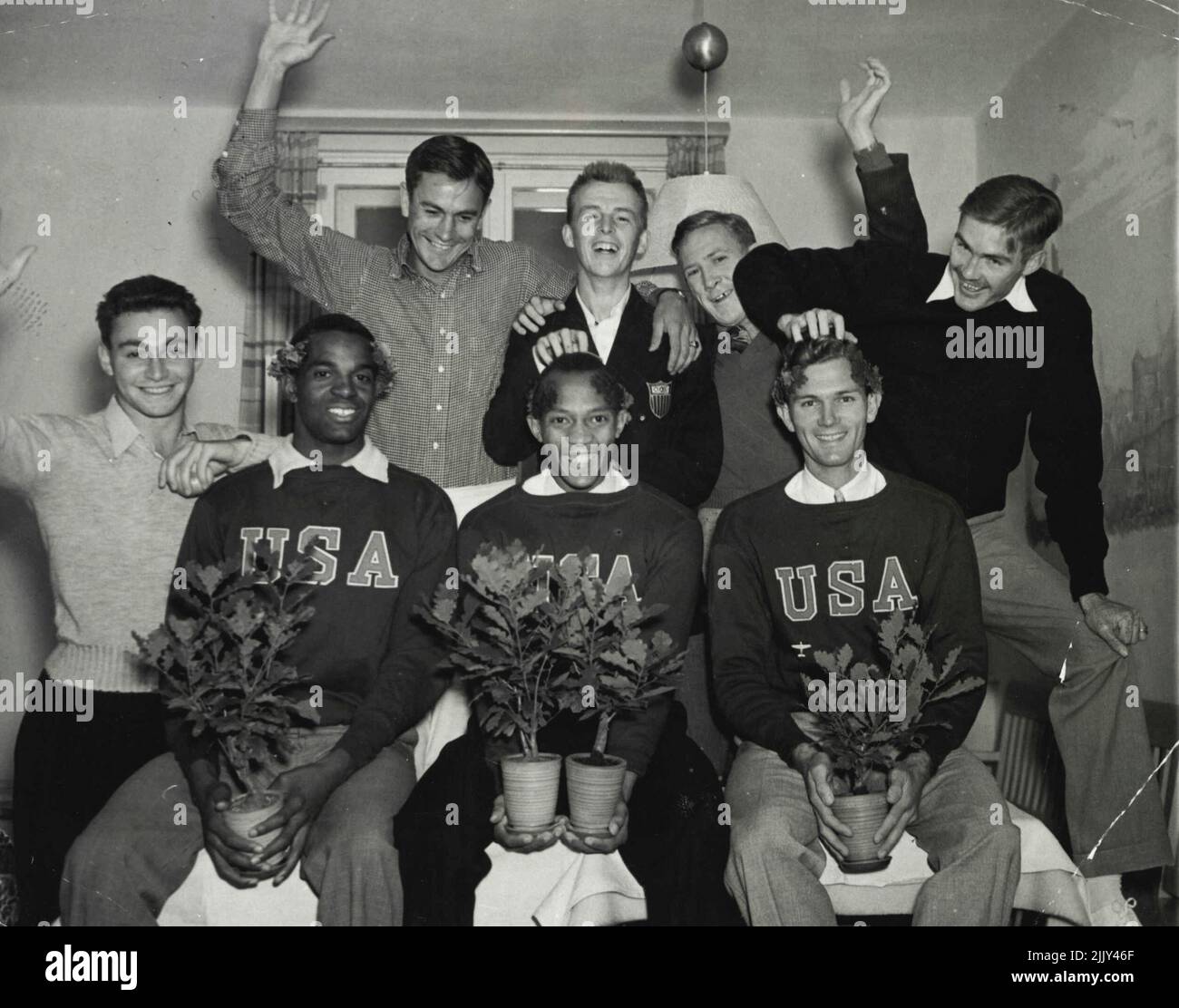 nner, and Glenn Hardin, Greenwood, Miss., 400-meter hurdle victor, are ...