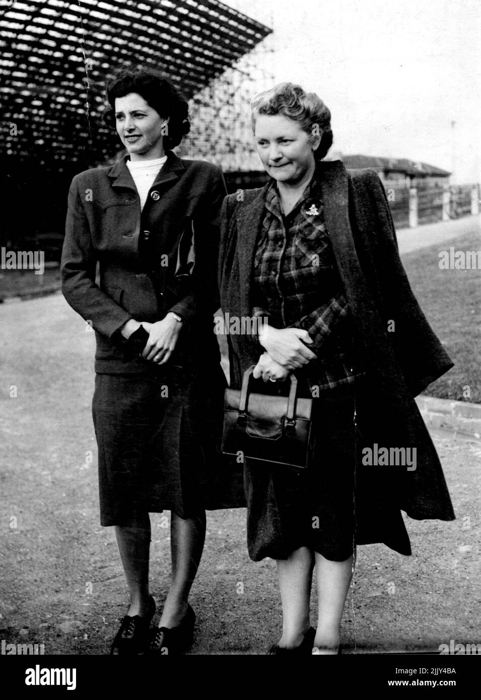 Mrs gerald hi-res stock photography and images - Alamy