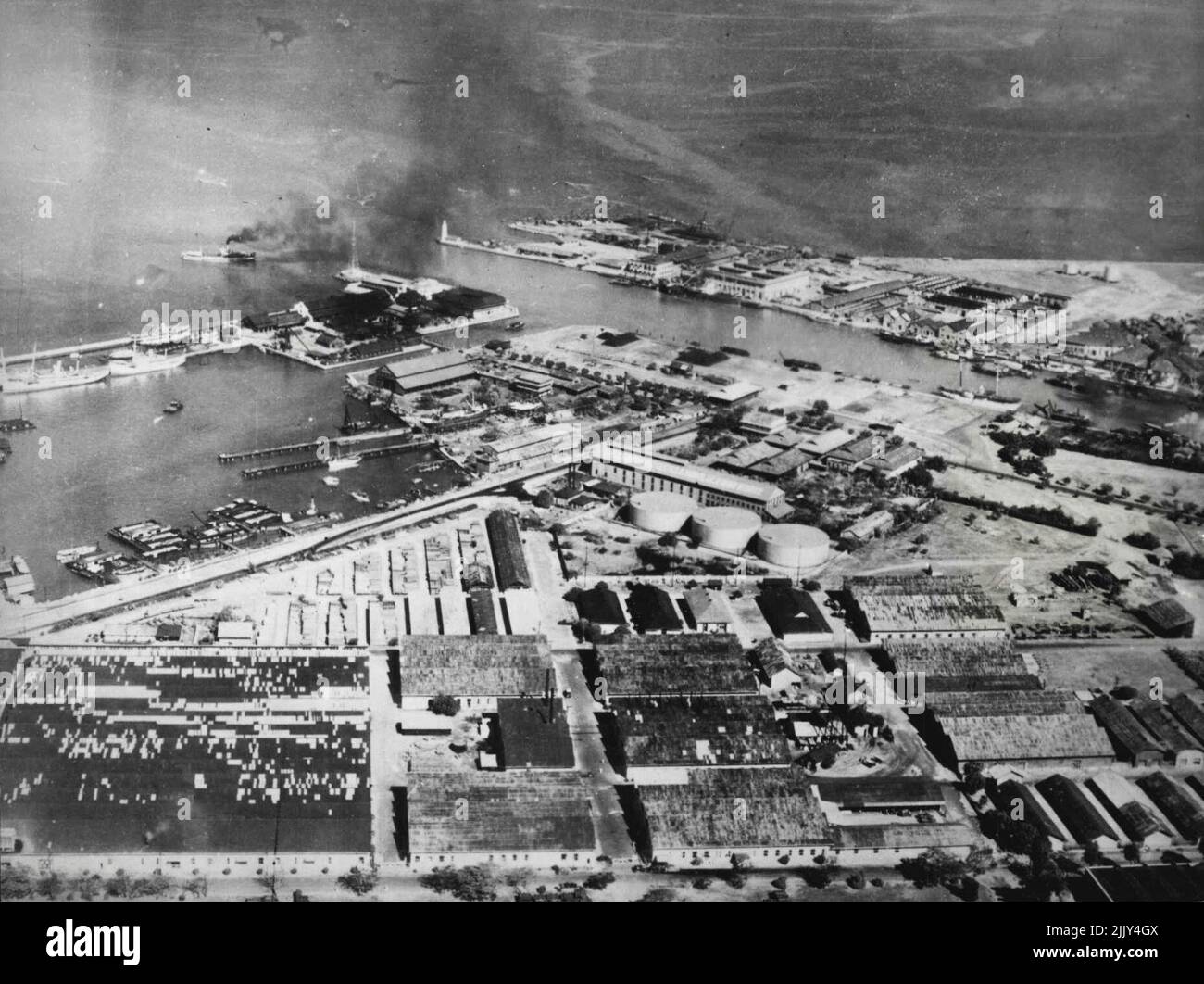 General Scenes - Manila, Philippines. November 23, 1944. (Photo by U.S ...