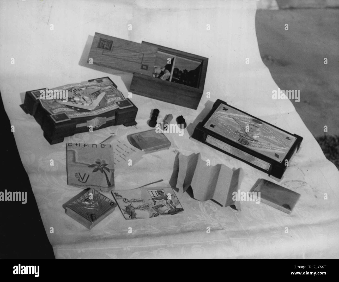 Cards samples made by AIF in Fuid. November 26, 1945 Stock Photo - Alamy