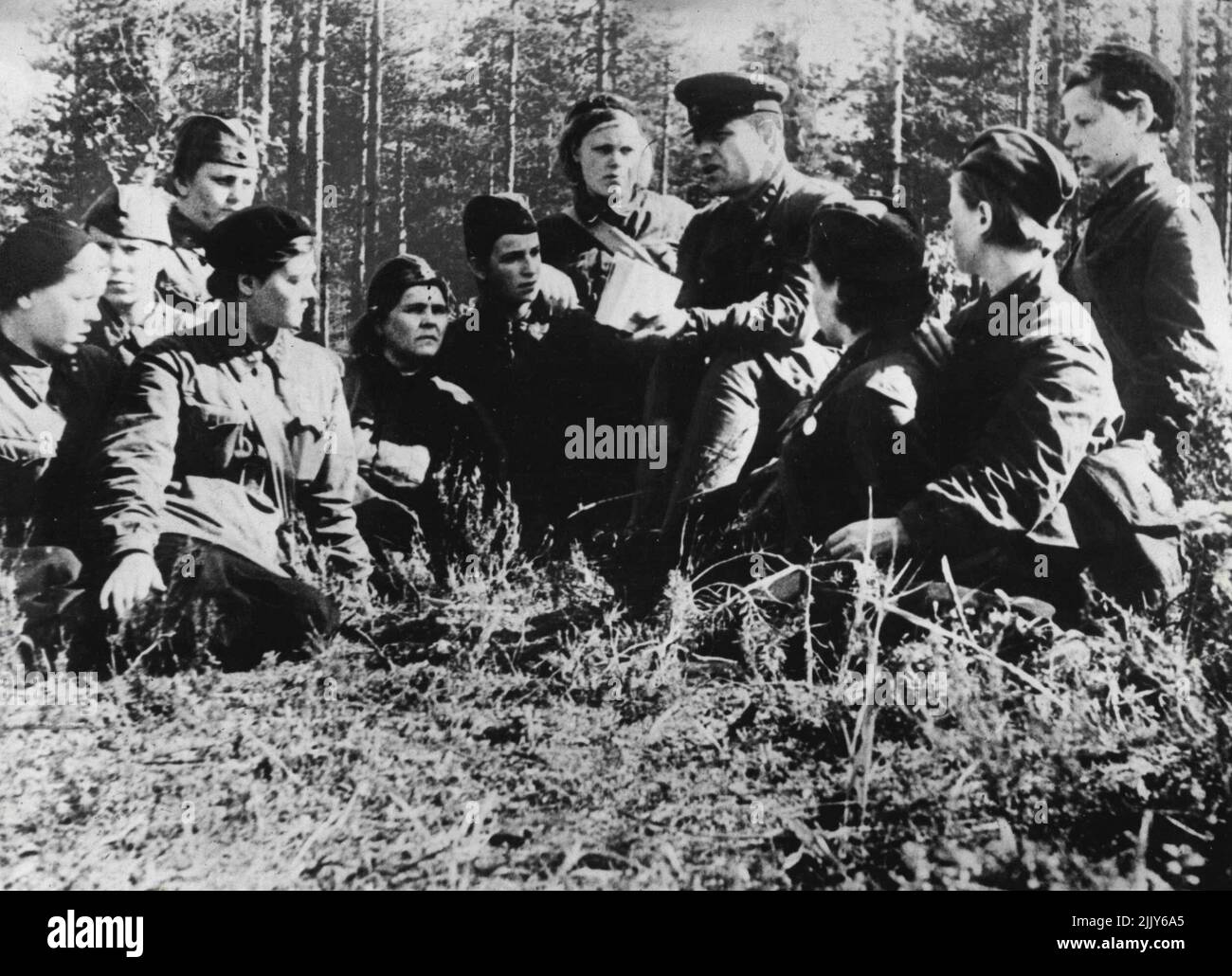 Women Who Aid Russia in Fight Against The Invaders -- Nurses in field ...