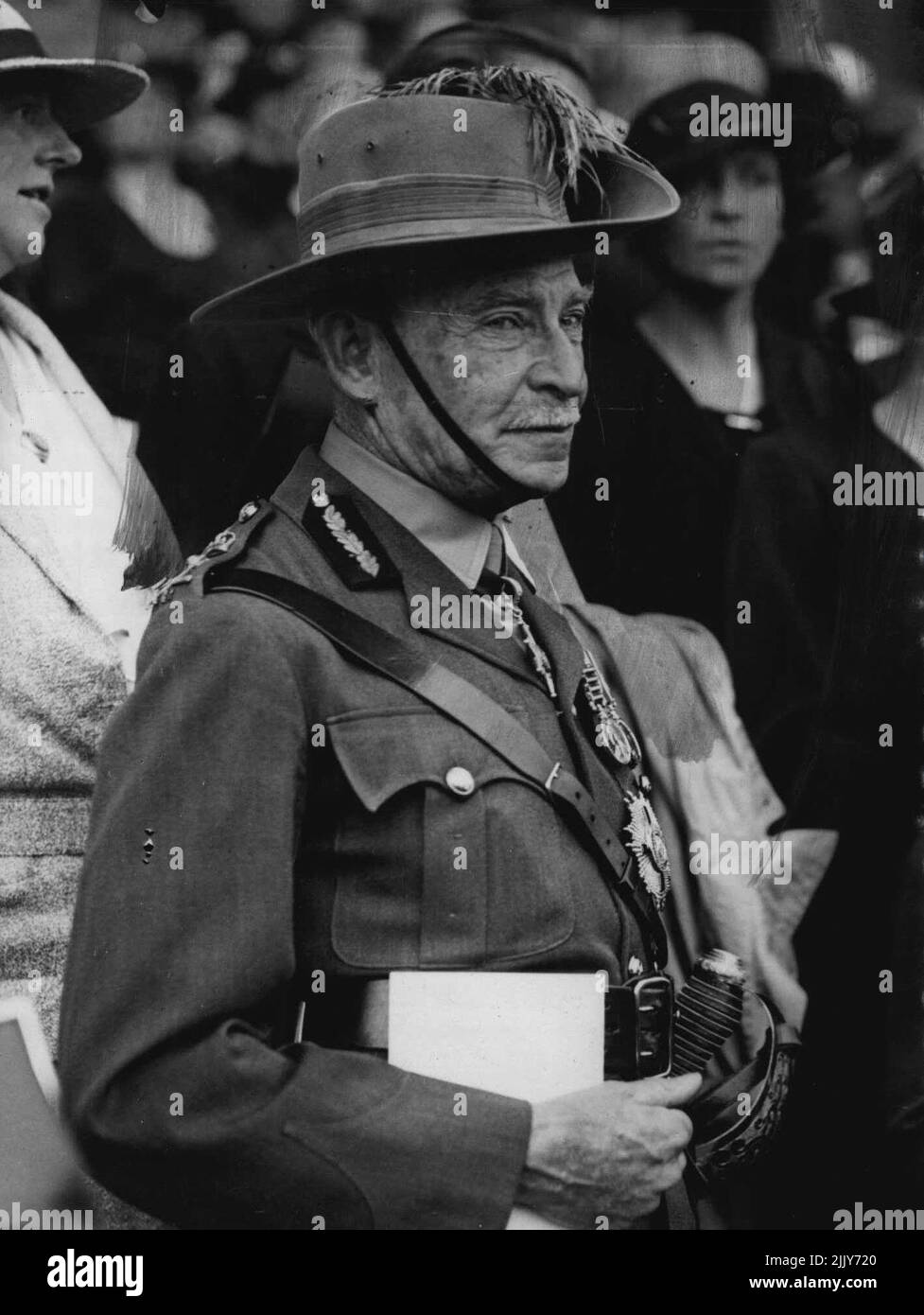 General sir henry george chauvel hi-res stock photography and images ...