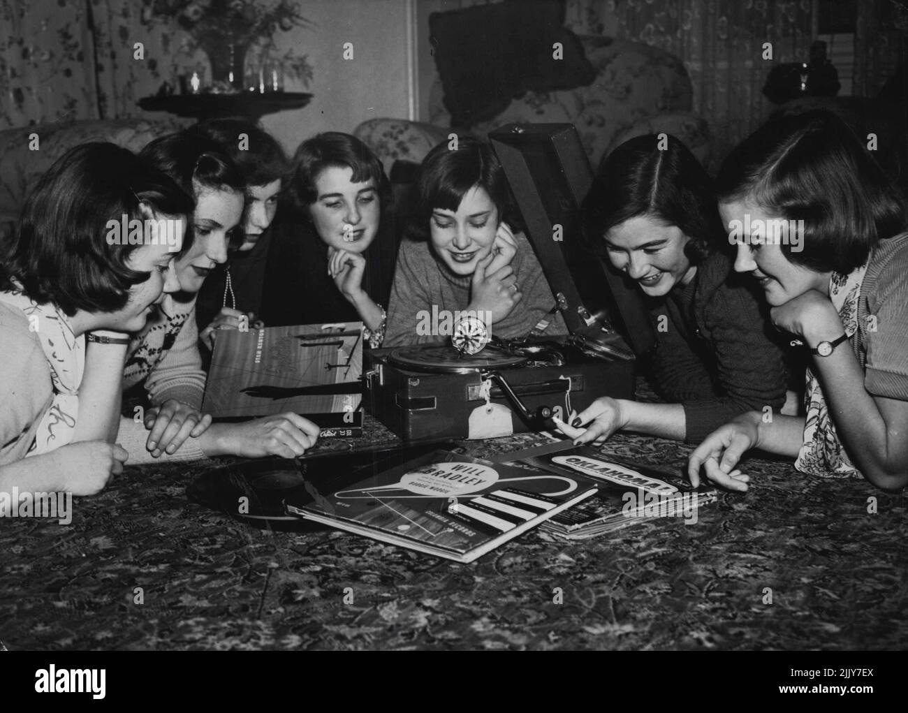 Gordon macrae hi-res stock photography and images - Alamy