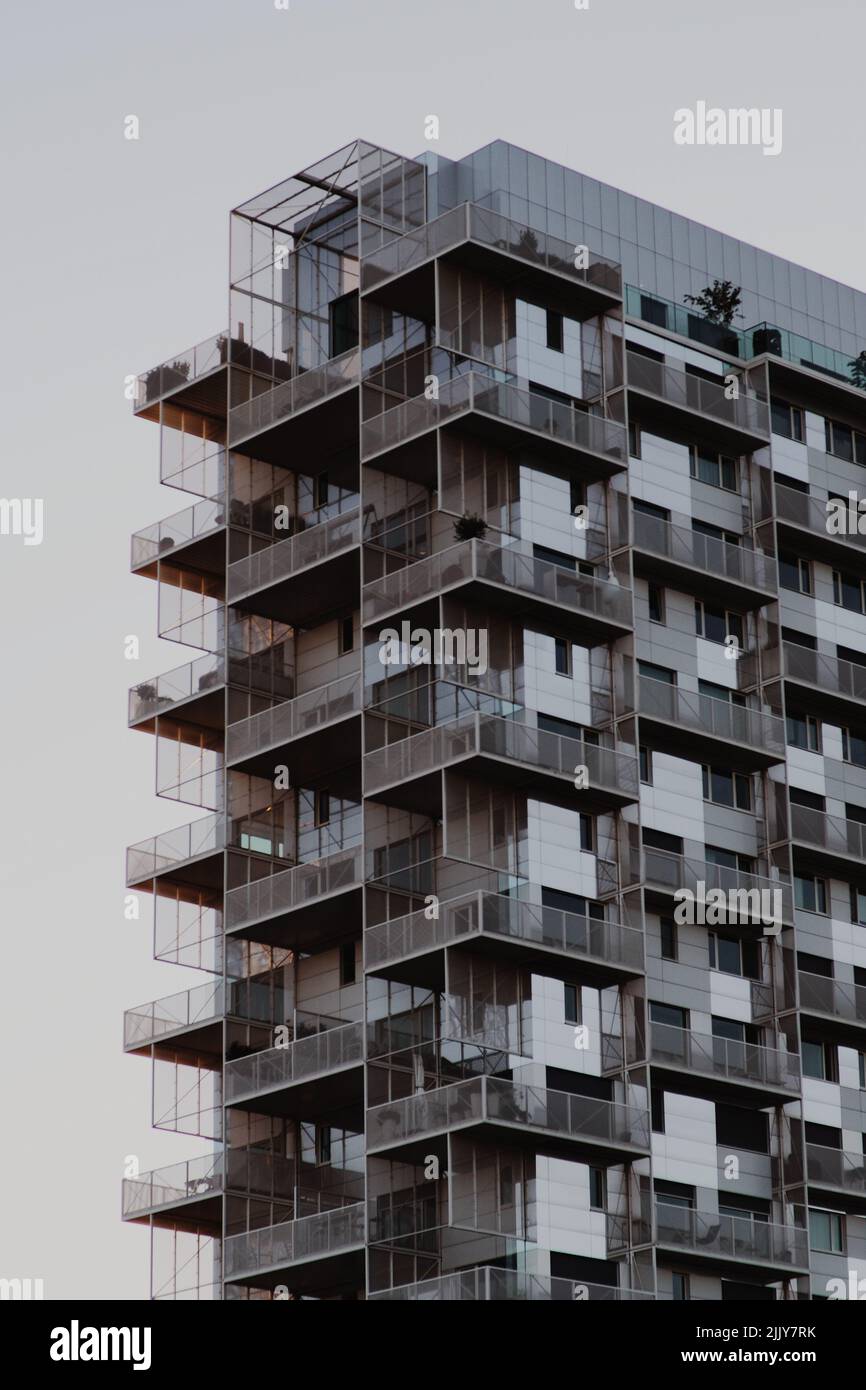 An exterior of a high-rise residential building Stock Photo - Alamy