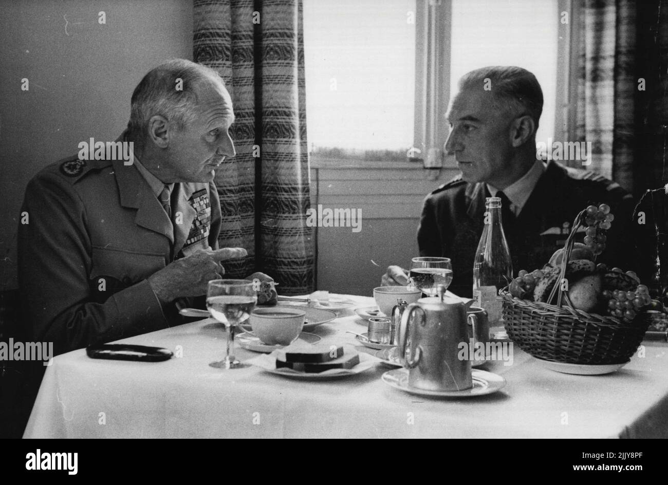 Field Marshall Lord Montgomery - With Important People - Personalities ...