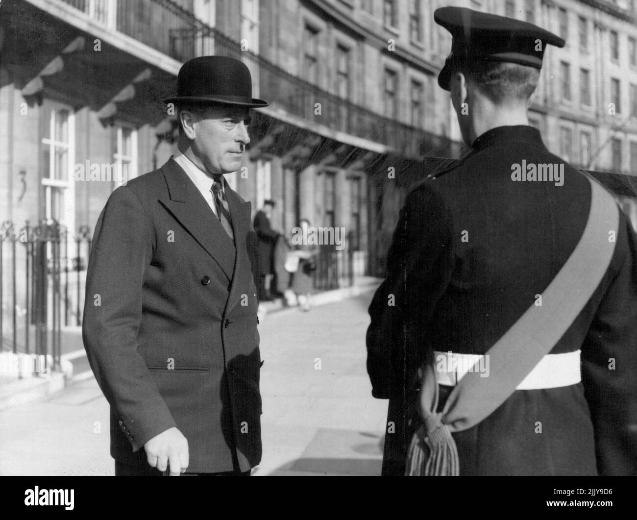 First lord admiralty uniform hi-res stock photography and images - Alamy