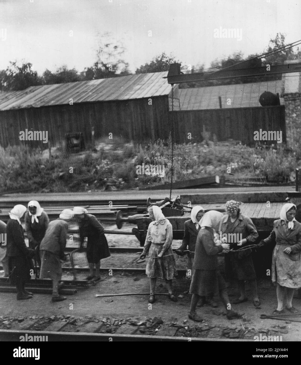 1950s group of people hi-res stock photography and images - Alamy