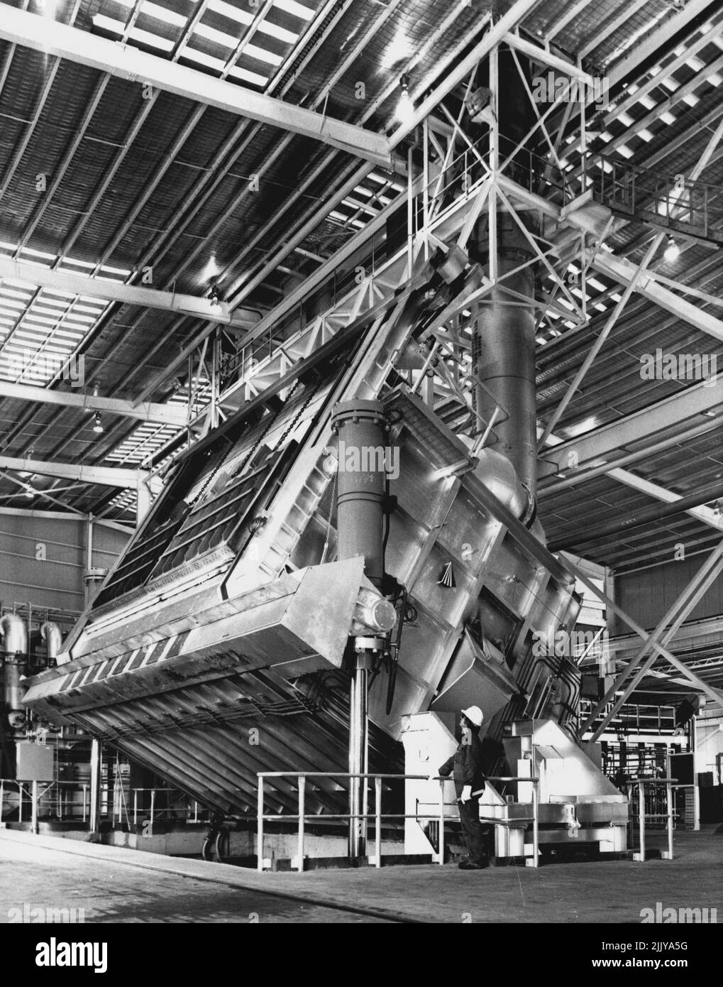 Aluminum remelt plant hi-res stock photography and images - Alamy