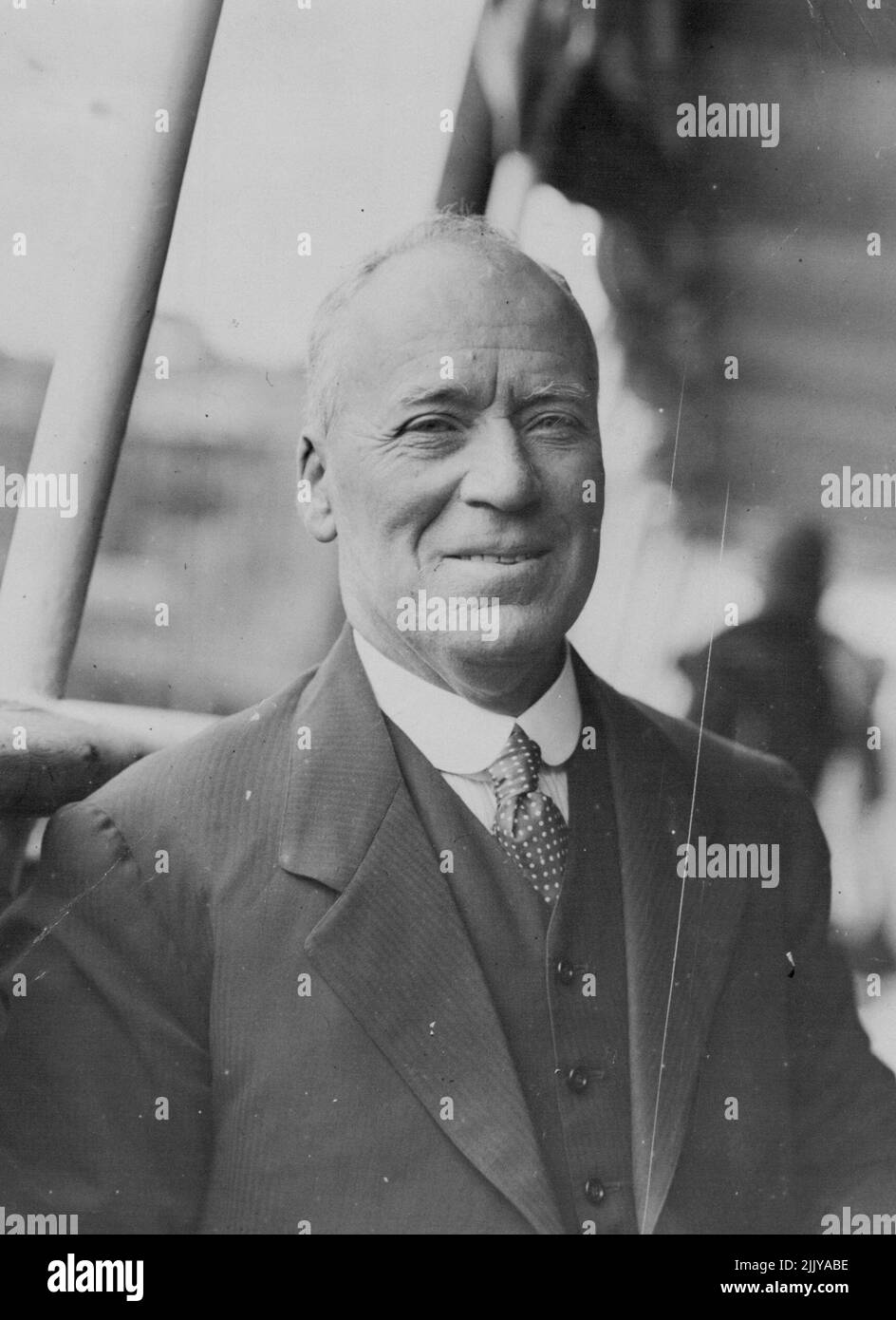 20 november 1943 hi-res stock photography and images - Alamy