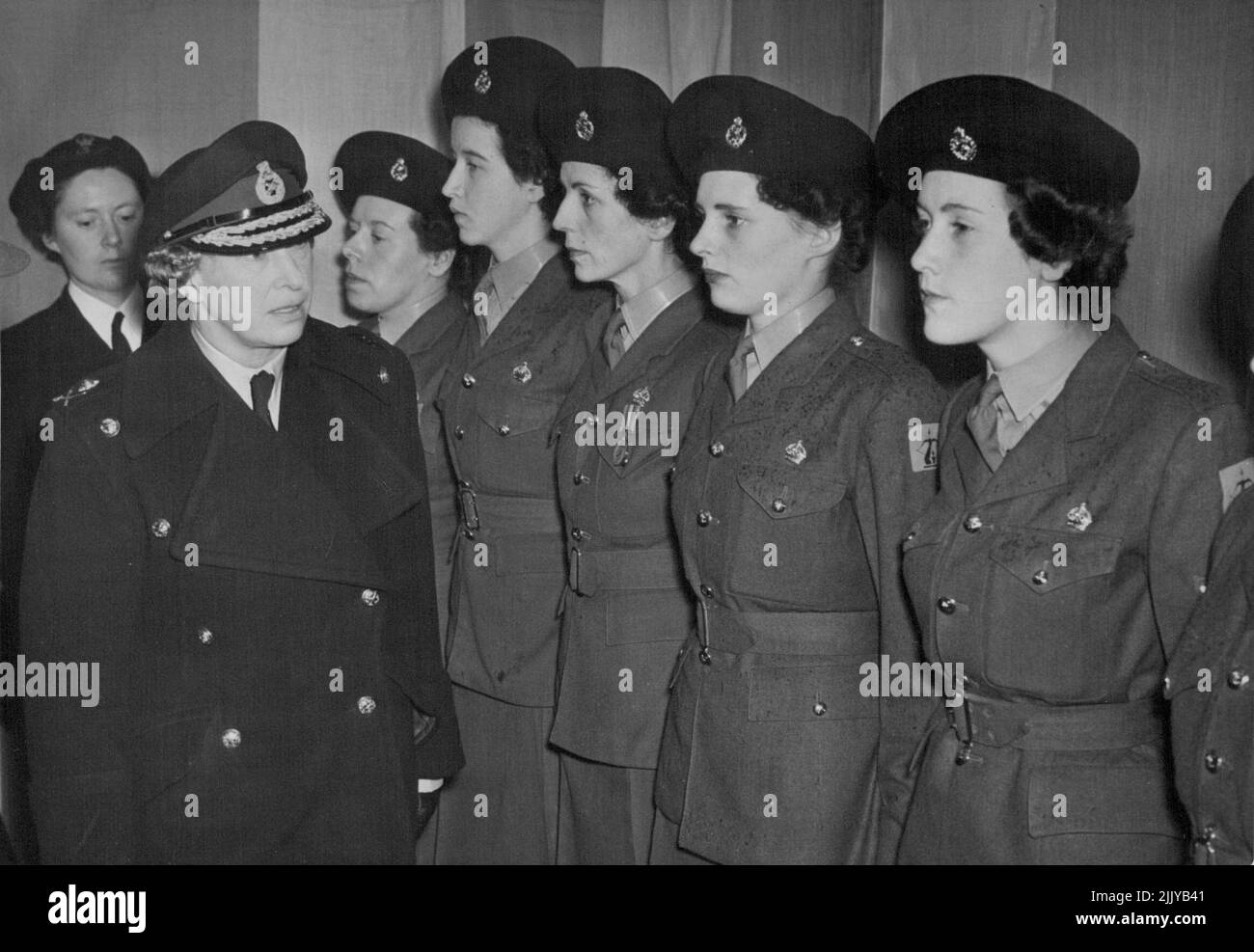 The Princess Royal Sees WRAC's New Green Beret -- The Princess Royal ...
