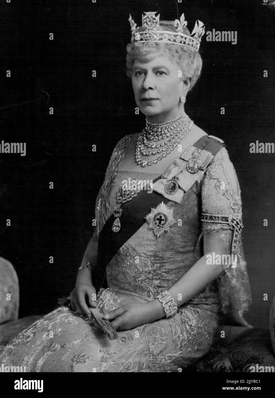 Queen mary of teck hi-res stock photography and images - Alamy