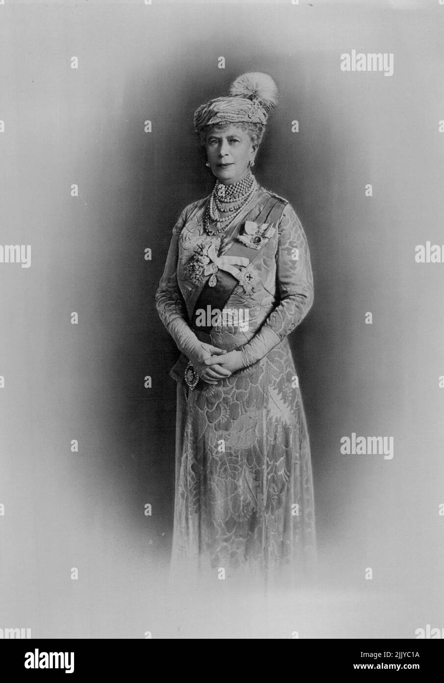 Their Majesties Silver Jubilee In May 1935 -- Monday, May 6th, 1935, is ...