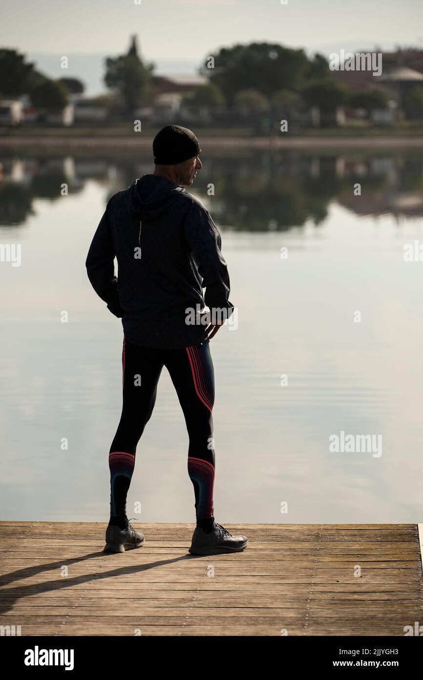 Man muscular silhouette rear view hi-res stock photography and images ...