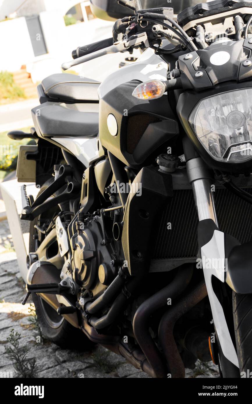 Black motorcycle hi-res stock photography and images - Alamy