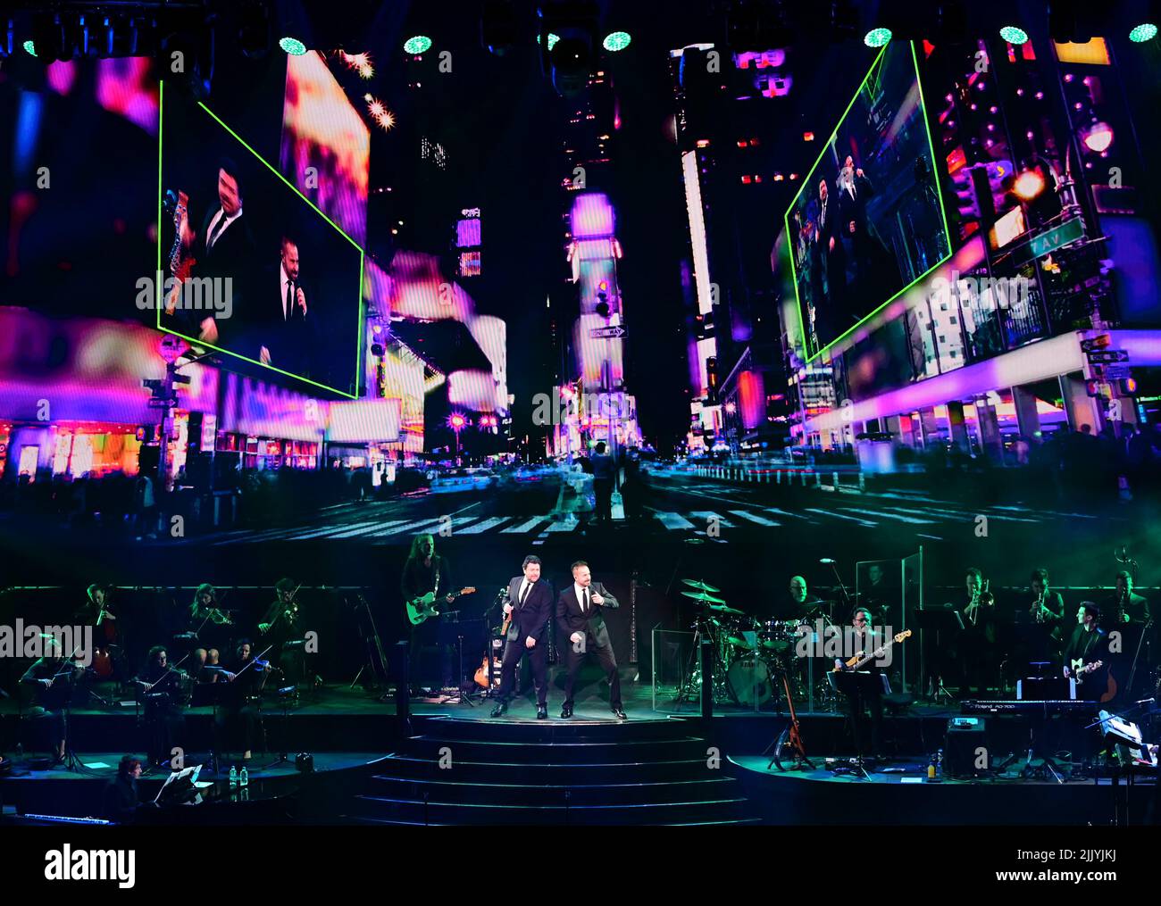 Ball boe 2021 hi-res stock photography and images - Alamy