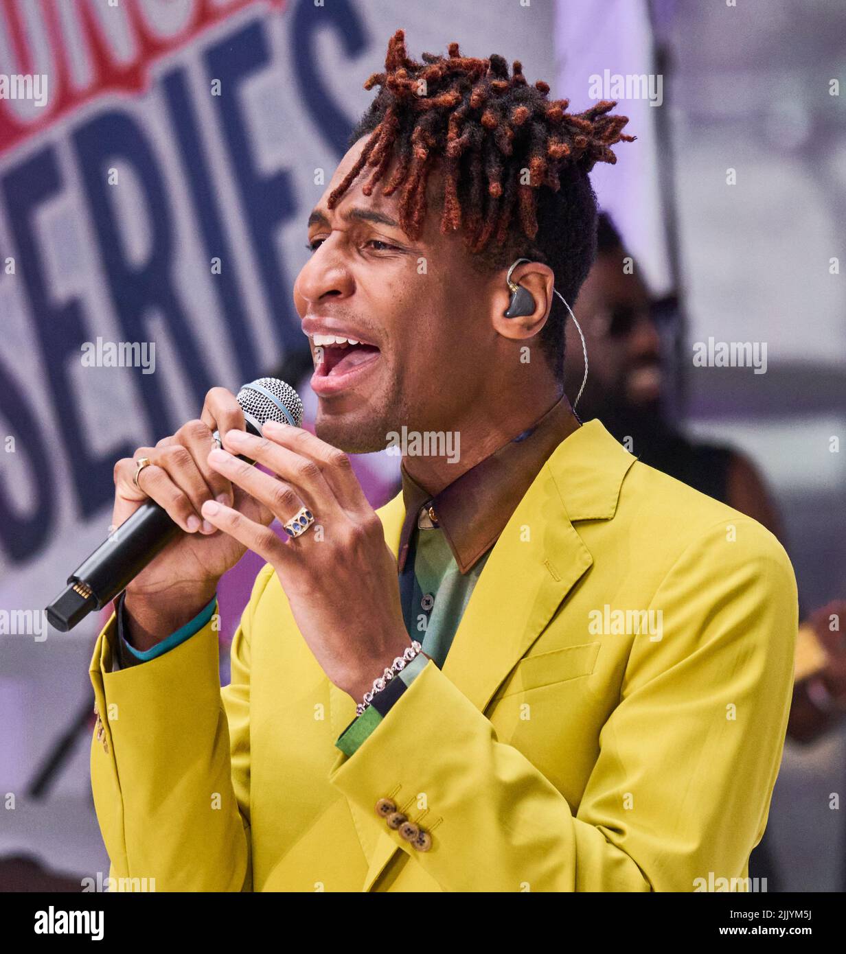 NEW YORK, NY, USA - JUNE 17, 2022: Jon Batiste Performs on NBC's "Today ...