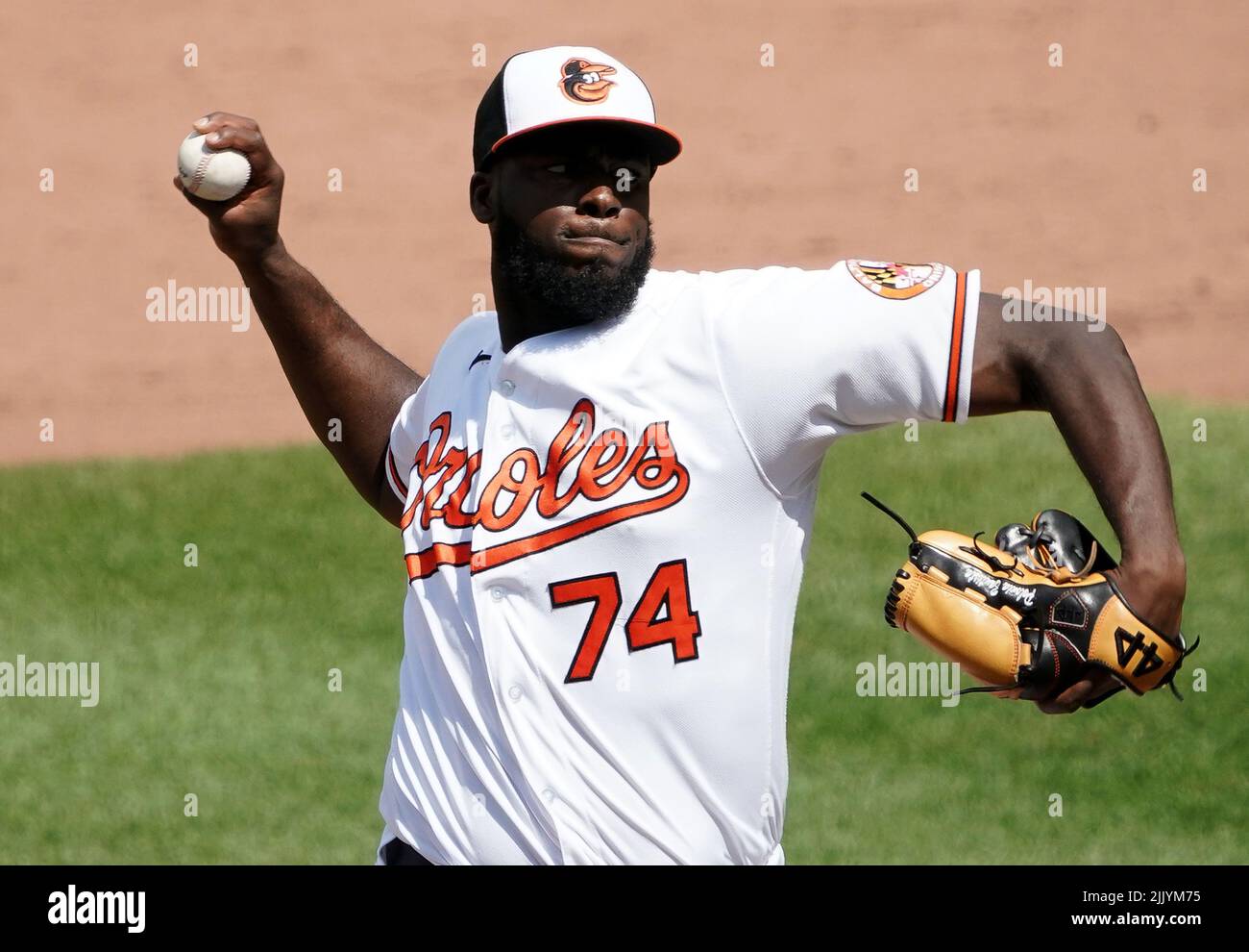 BALTIMORE, MD - JULY 28: Baltimore Orioles relief pitcher Felix ...
