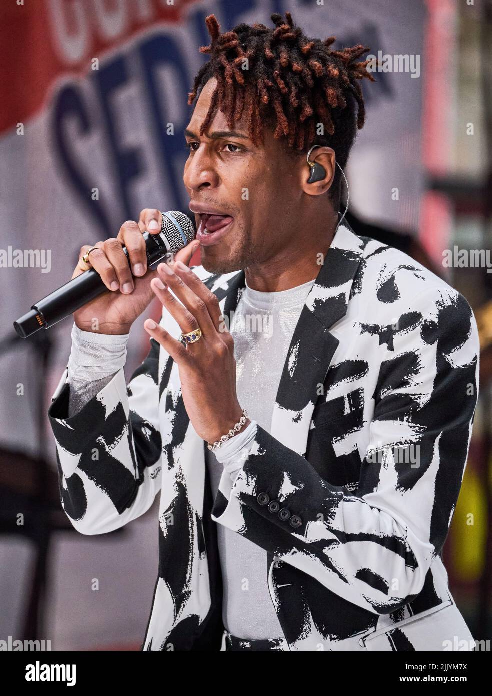 NEW YORK, NY, USA - JUNE 17, 2022: Jon Batiste Performs on NBC's "Today ...