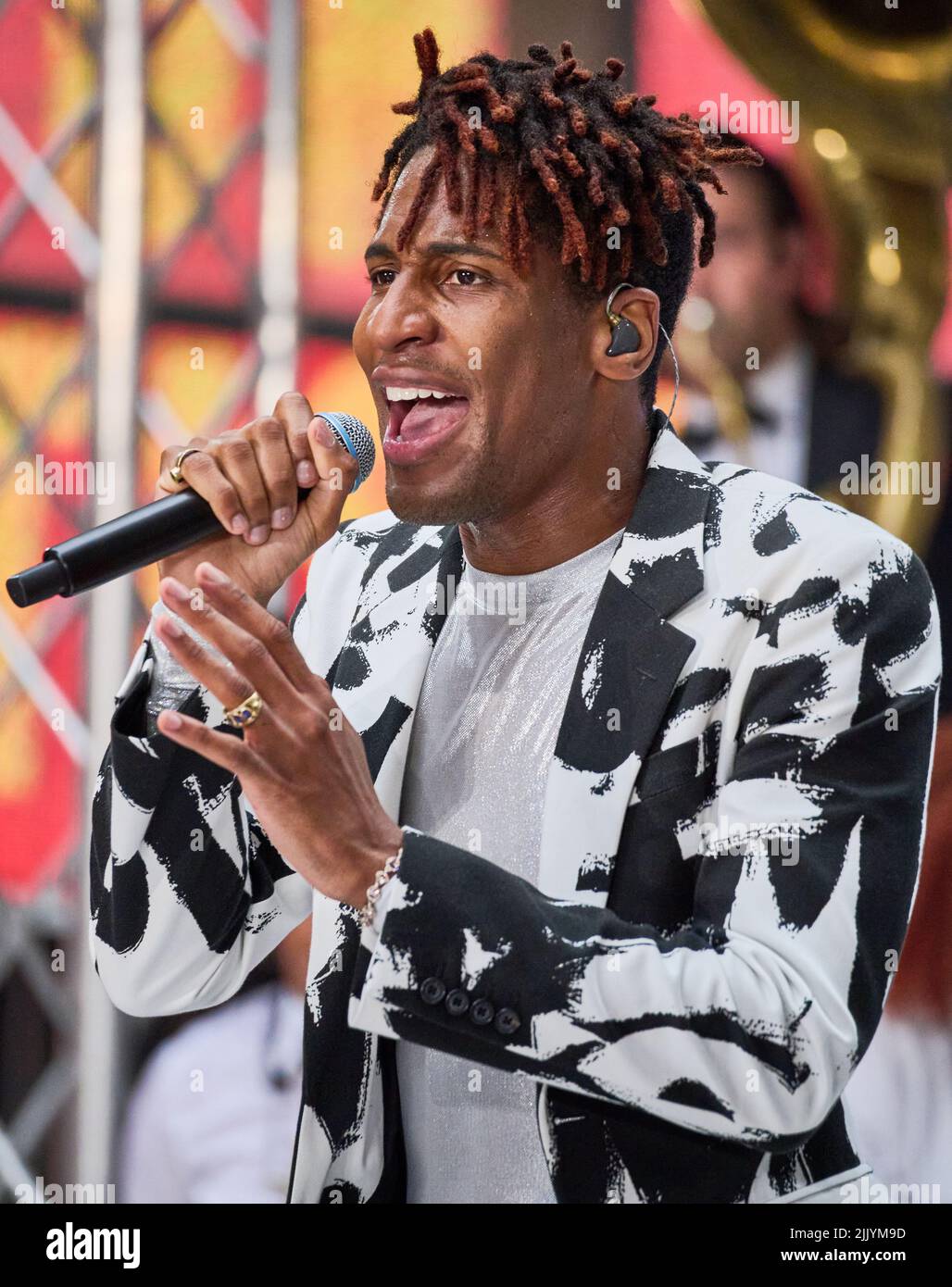 NEW YORK, NY, USA - JUNE 17, 2022: Jon Batiste Performs on NBC's "Today ...