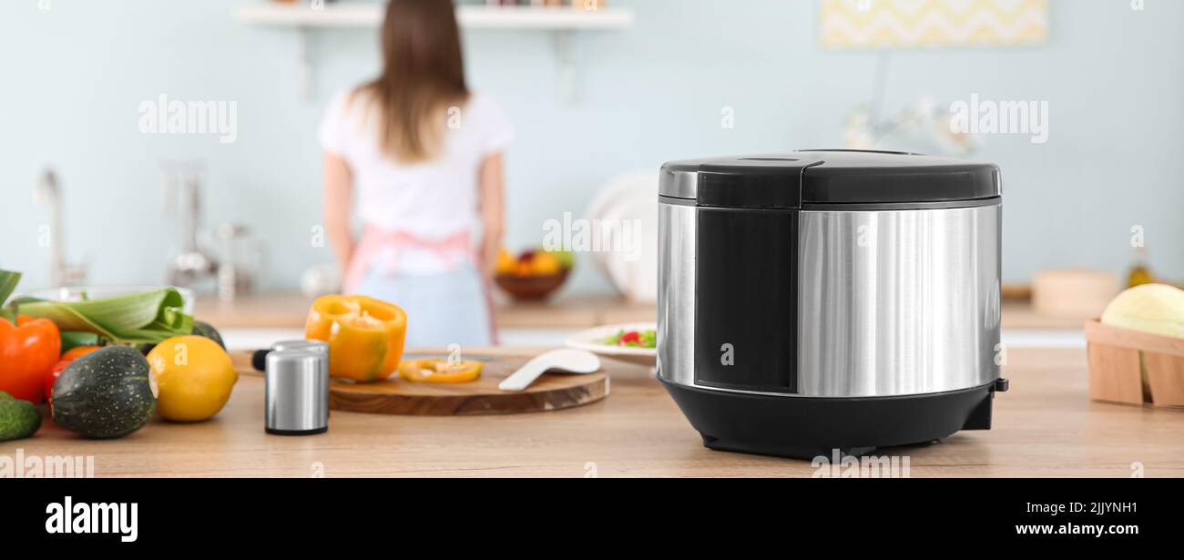 Modern multi cooker vegetables hi-res stock photography and images - Alamy