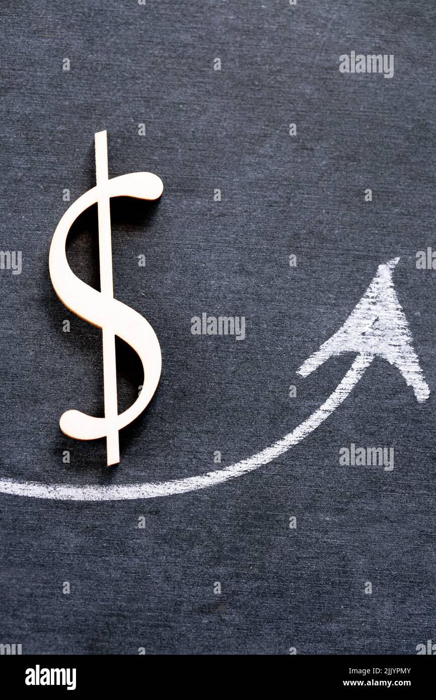 growth of the exchange rate.Dollar currency status.rise of the dollar ...