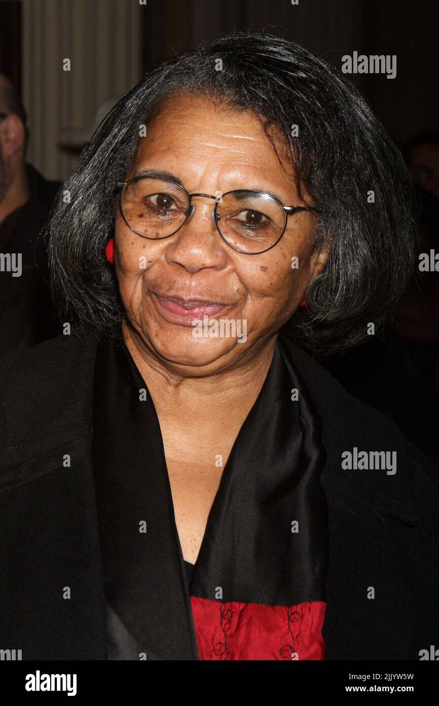**FILE PHOTO** Mary Alice Has Passed Away at 85. Mary Alice attends the ...