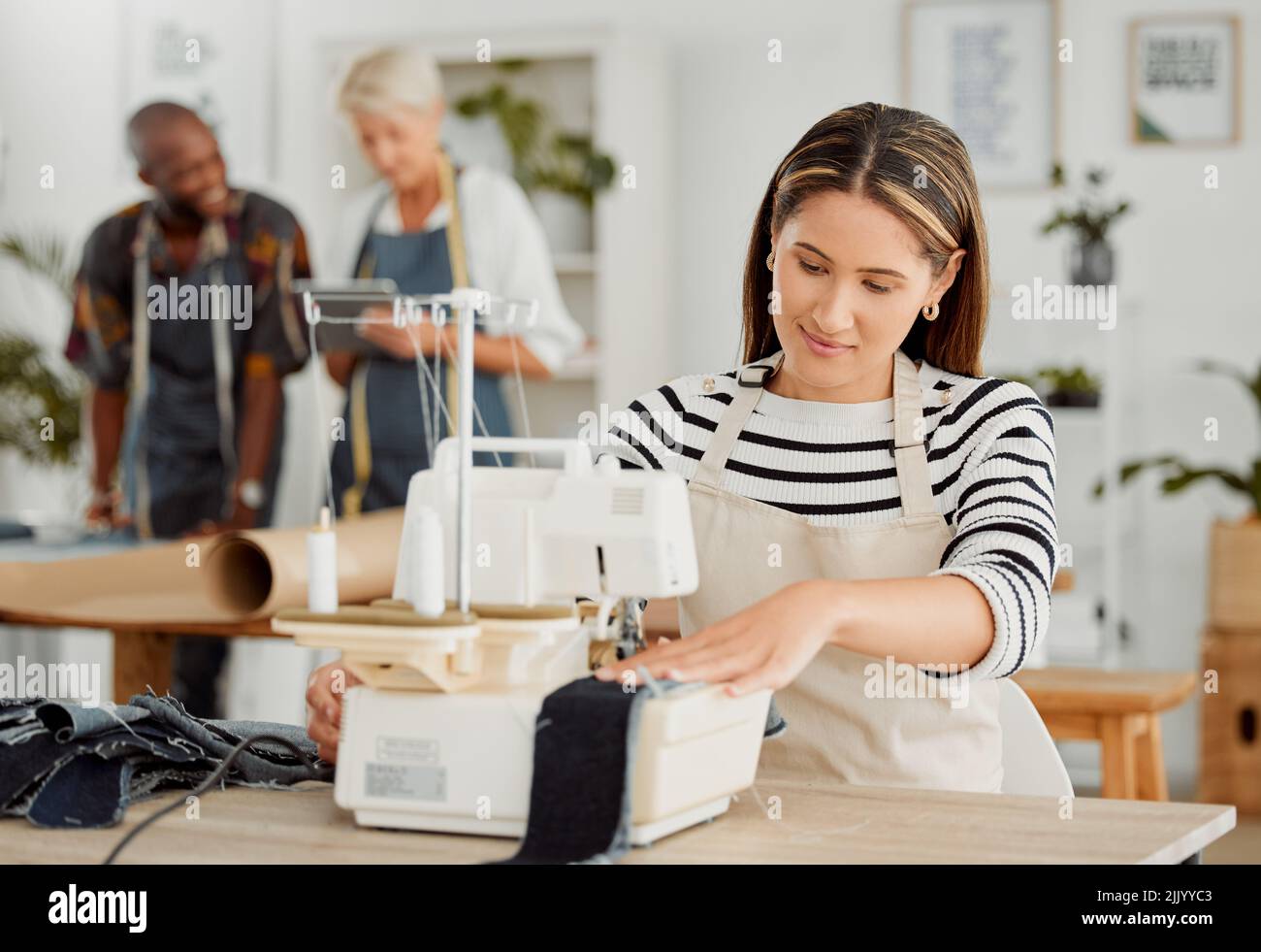 Female factory worker hi-res stock photography and images - Alamy