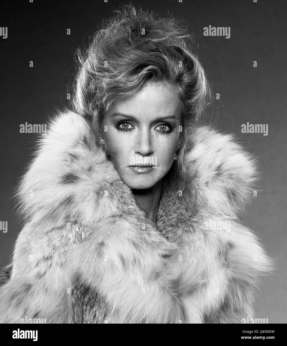 Donna mills 1980 Black and White Stock Photos & Images - Alamy