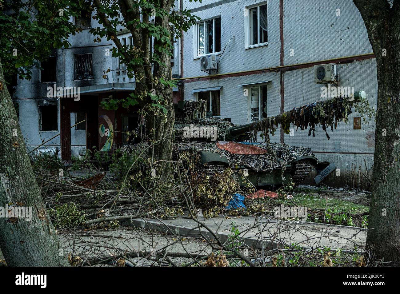 Kharkiv, Ukraine. 08th July, 2022. A hidden Ukrainian tank seen at an ...