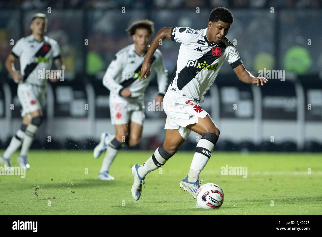 RJ - Rio de Janeiro - 07/28/2022 - BRAZILIAN B 2022, VASCO X CRB - Andrey Santos player of Vasco ...